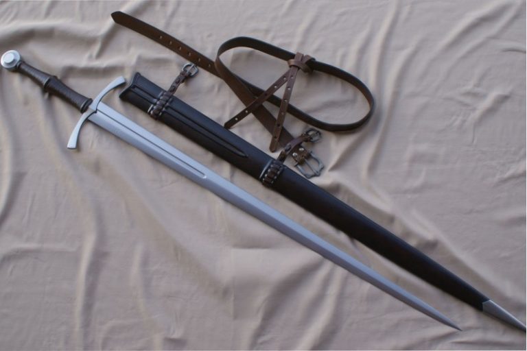 SL1019B Longsword, 15th century. $1,795.00 – Lockwood Swords
